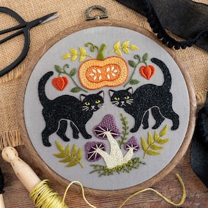 Halloween Cats Embroidery Pattern, Hand Embroidery PDF Pattern ...
