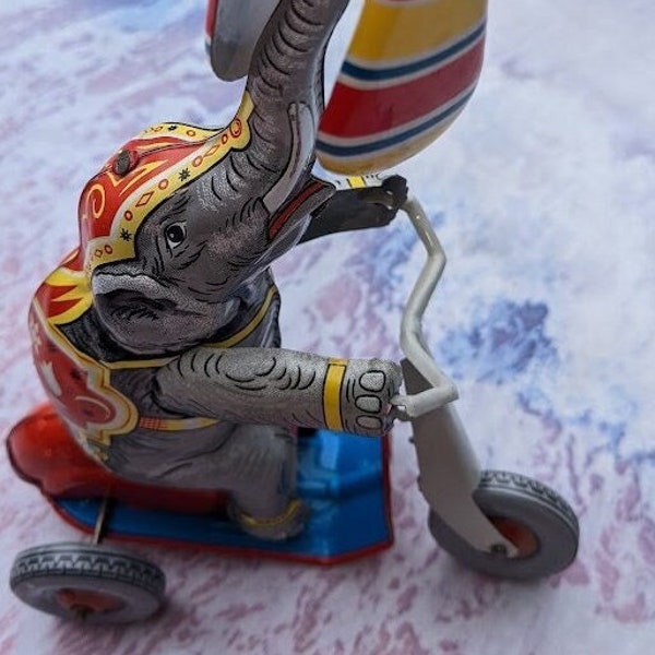 Wind up Toy Elephant - Etsy