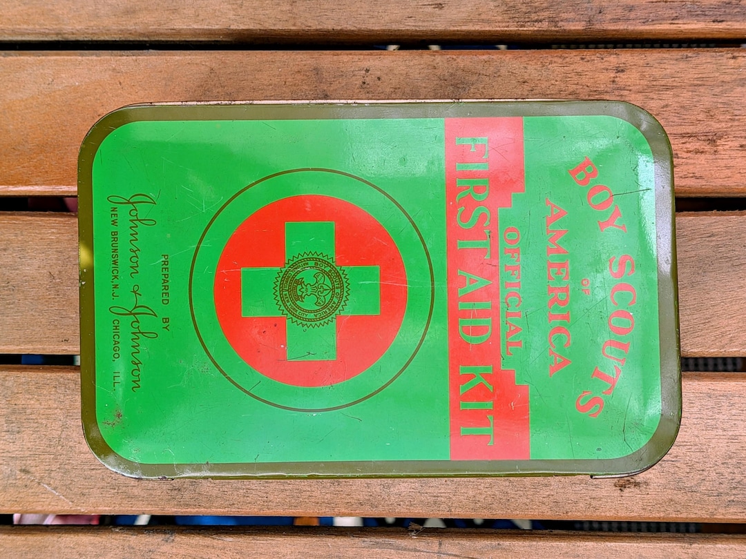 Vintage Boy Scouts First Aid Kit - Etsy