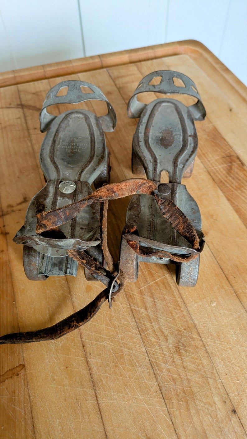 Vintage Metal Roller Skates - Etsy
