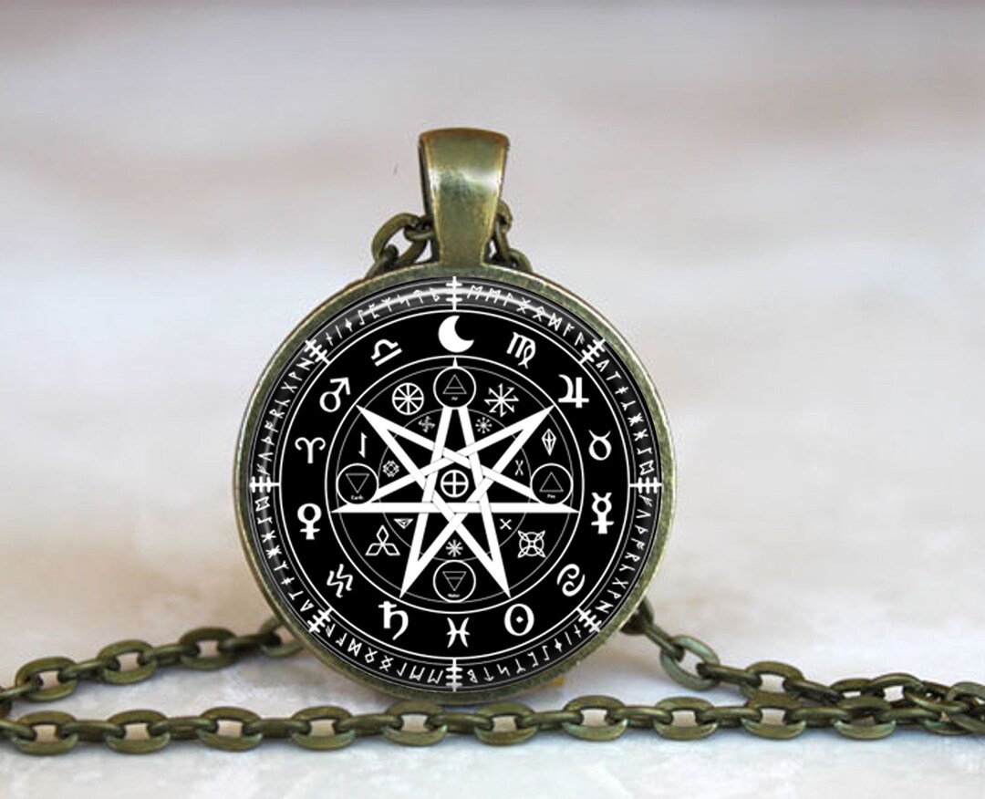 Protection Wiccan Rune Necklace, Protection Wiccan Rune Pendant ...
