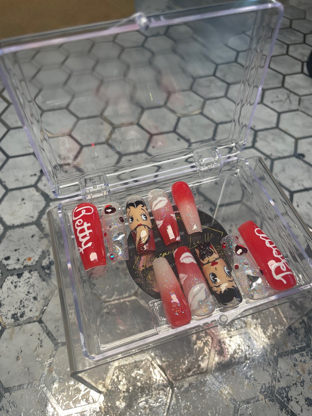 Betty Boop Nails / Hand Painted Nails /custom Press on Nails/press on ...