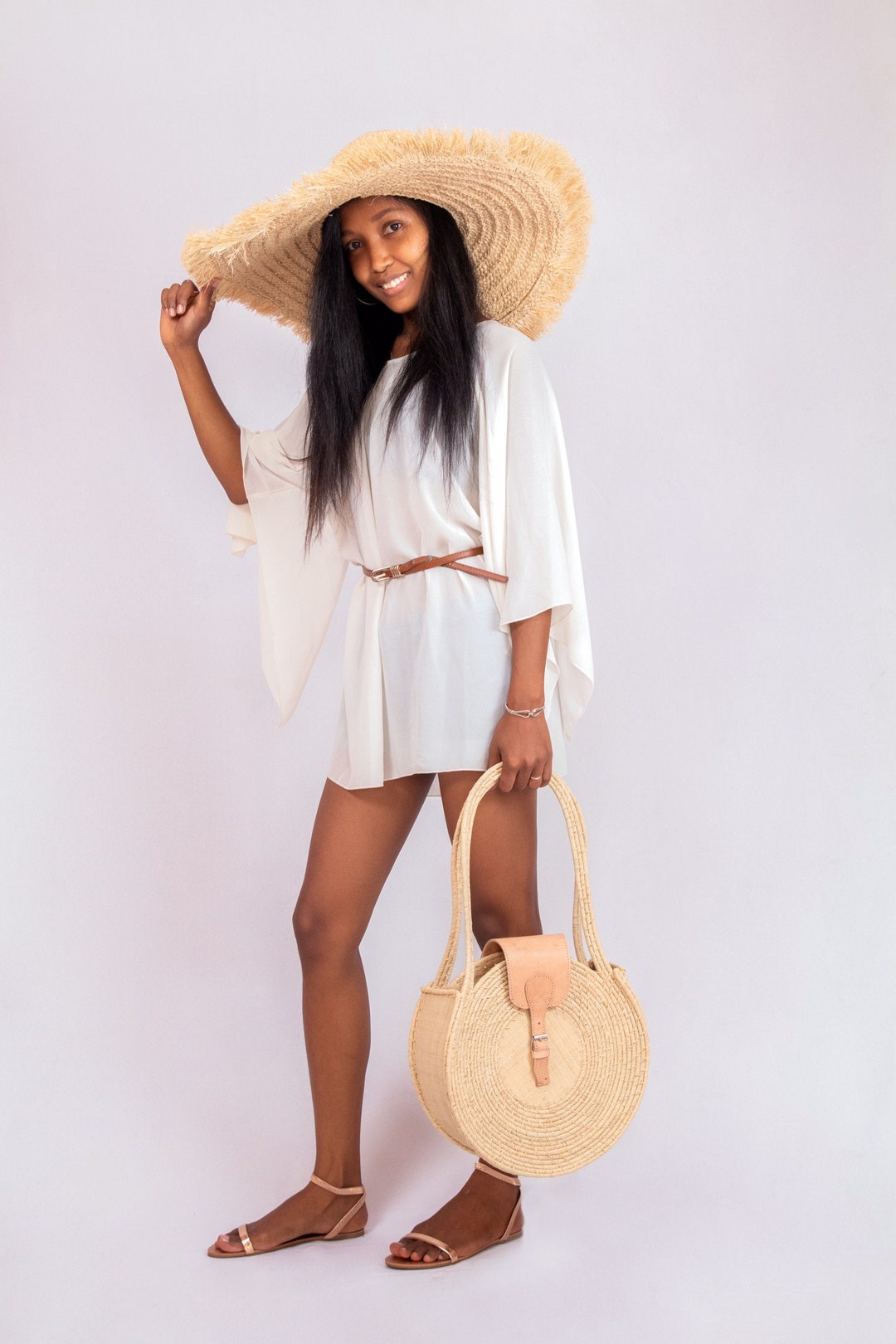 Round Raffia Bag, 100% Handmade Crochet Bag for a Boho Chic Look - Etsy