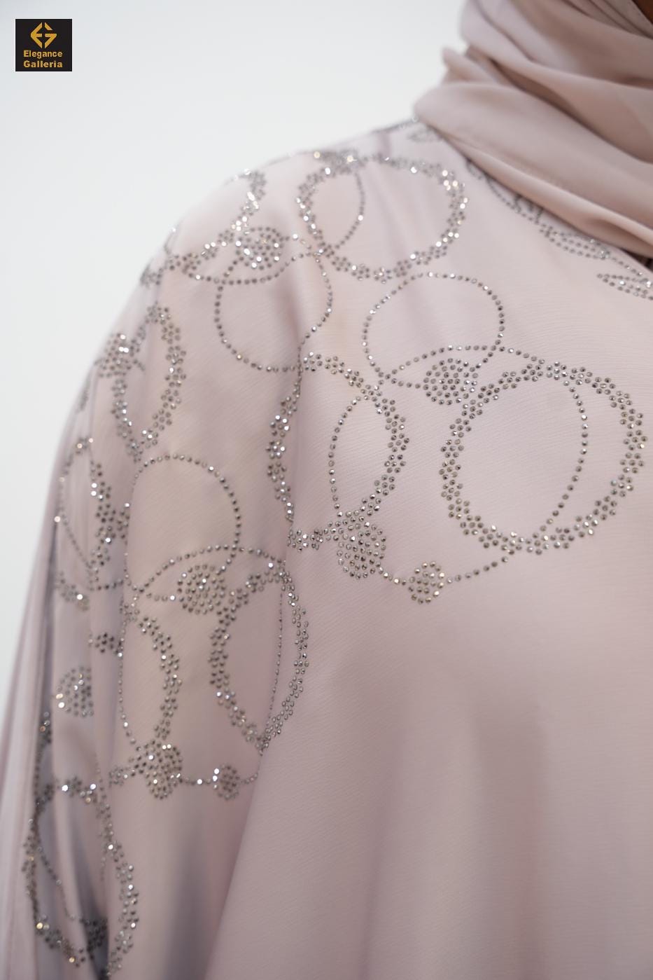 Classic Luxury Farasha Abaya With Embellished Detailing - Etsy
