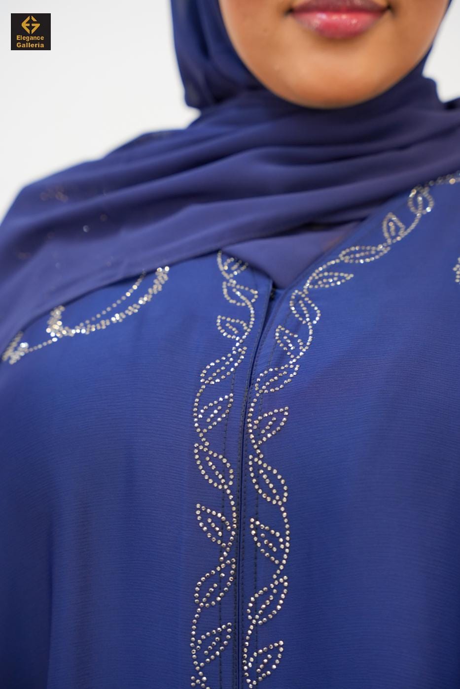 Classic Luxury Farasha Abaya With Embellished Detailing - Etsy