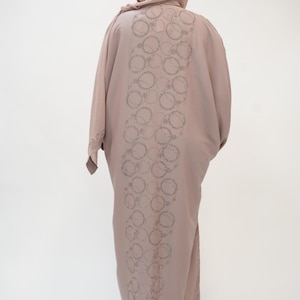 Classic Luxury Farasha Abaya With Embellished Detailing - Etsy