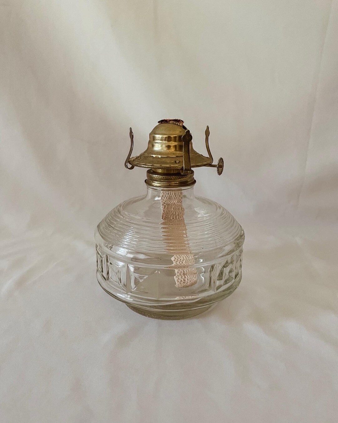 Vintage Lamplight Farms Oil Lamp - Etsy
