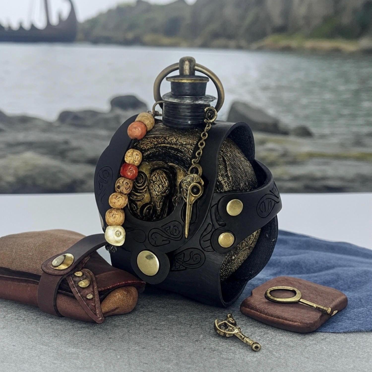 Viking Flask: Raven Head Thor's Hammer - Norse Whiskey - Etsy