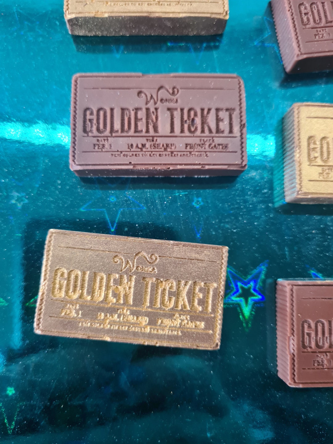 16 Willy Wonka Golden Ticket Belgian Chocolates, These Make Ideal Cake ...