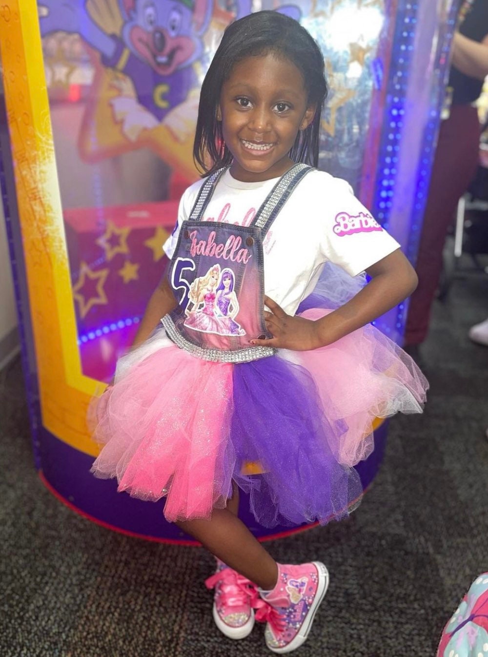 Includes shirt (any size) toppers, decor, hats, crown!!! (can add tutu ...