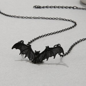 Black Bat Necklace, Gothic Bat Necklace, Halloween Necklace, Vampire ...