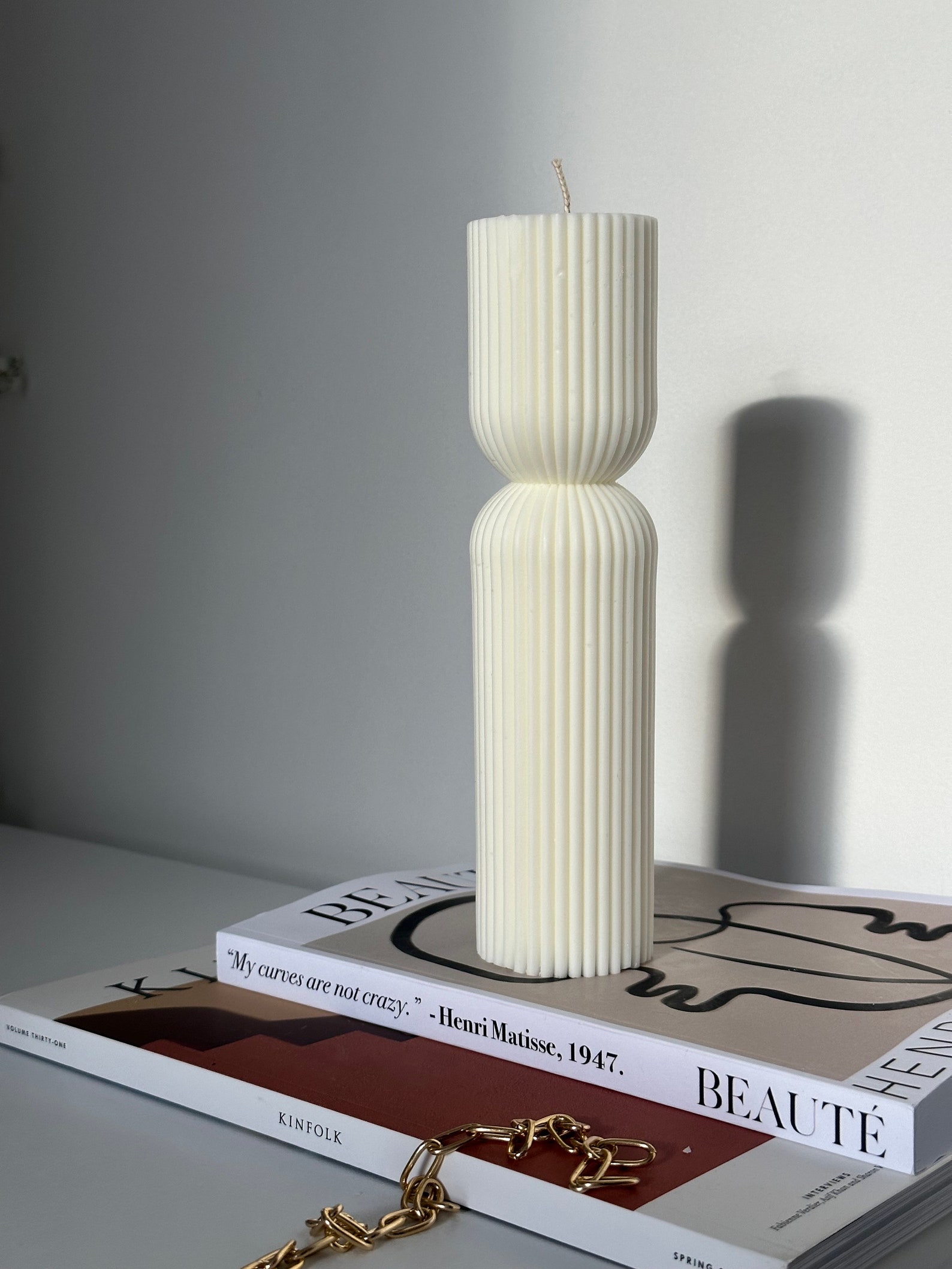 Hourglass Tall Candle |tall Ribbed Pillar Candle - Aesthetic Room Decor ...