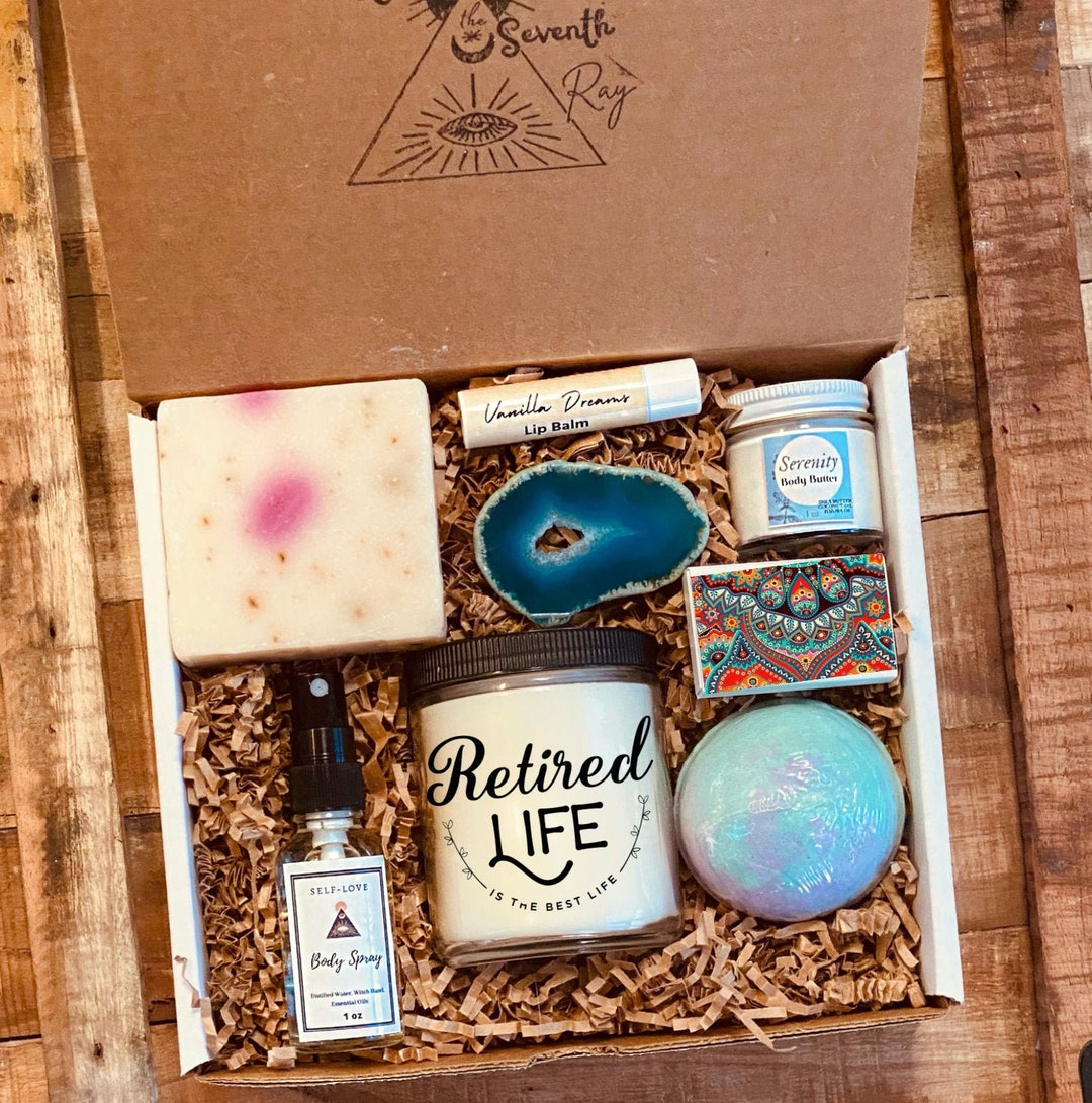 Happy Retirement Gift Box - Congratulations Retirement Gift Box ...