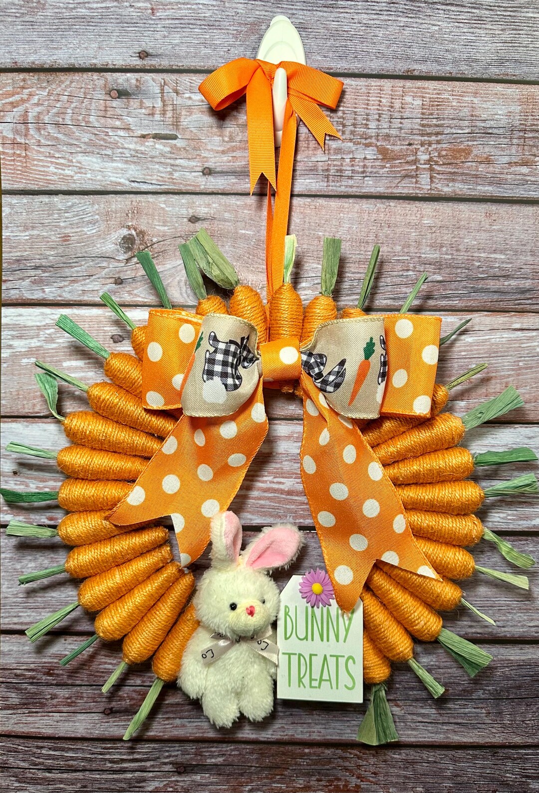 Wreath: Easter Bunny Carrot Wreath, Easter Wreath, Carrot Wreath, Cute ...