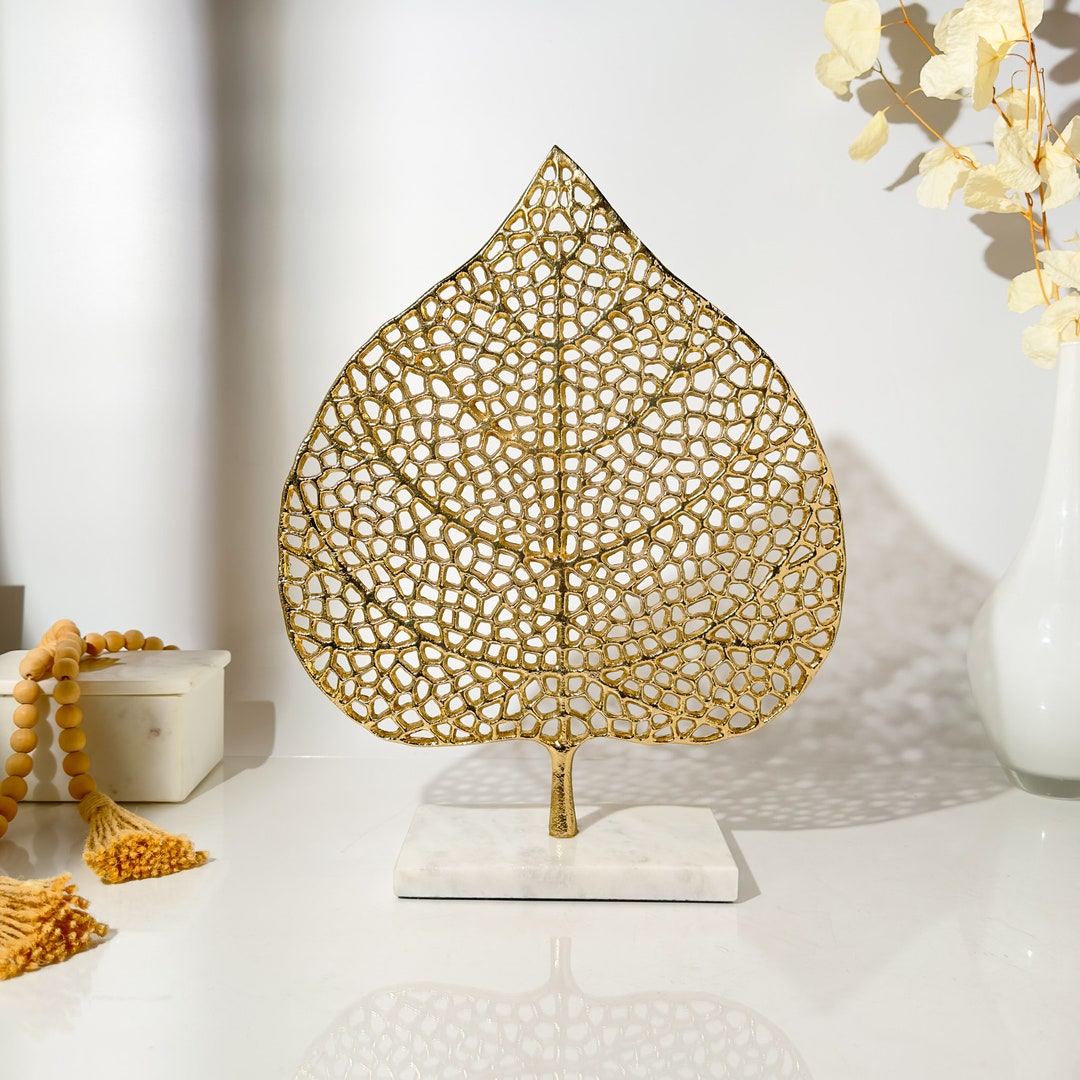 Gold Leaf Statue | Golden Leaf | Gold Brass Leaf | Golden Leaf on ...