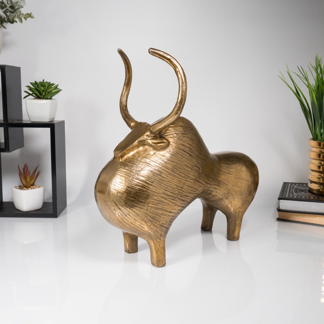 Gold Bull Statue - Bull Figurine - Decorative Bull - Brushed Iron Bull ...