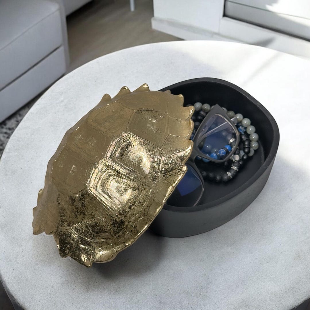 Hand-painted Gold Resin Tortoise Shell Jewelry/stash Box W/ Black Oval ...