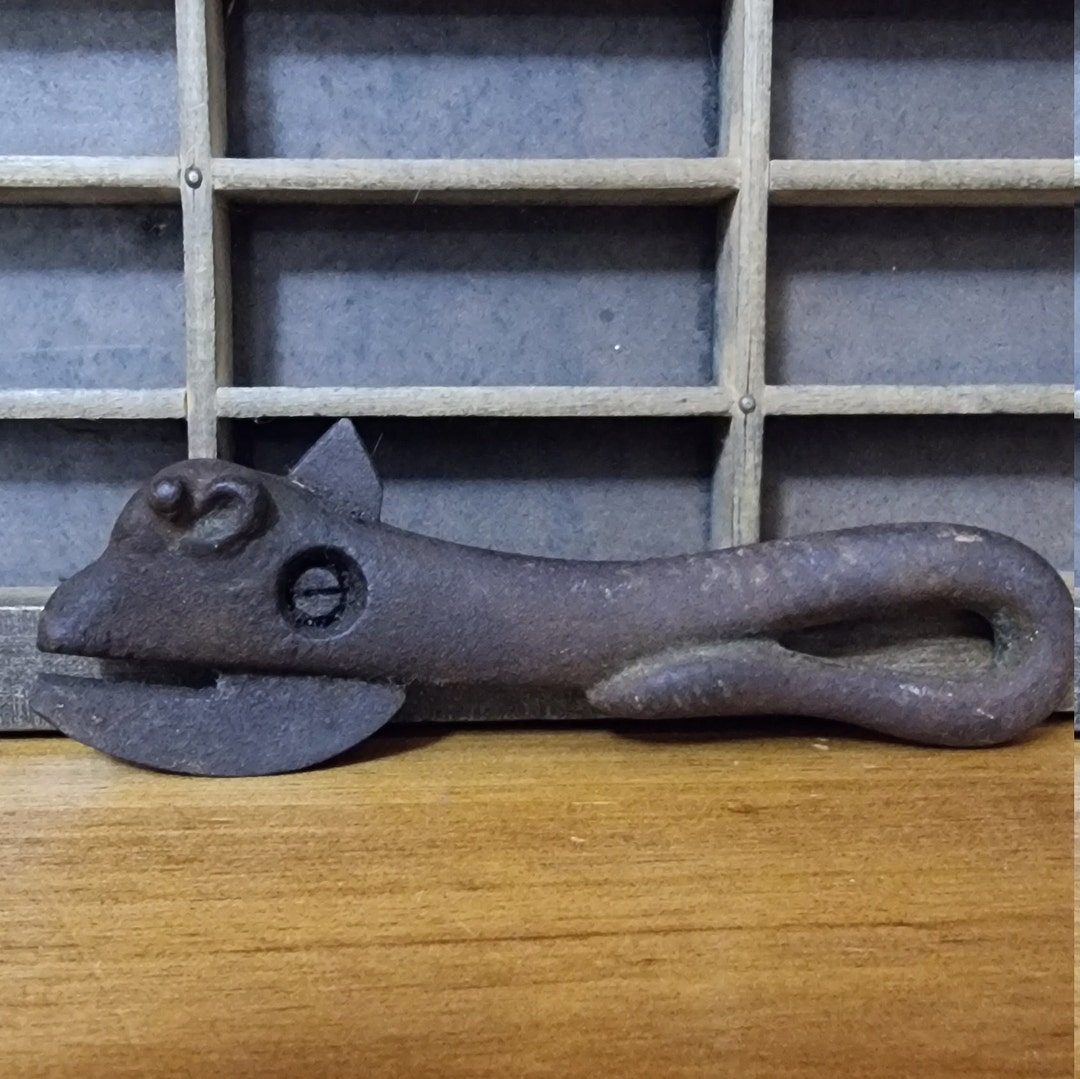 Bully Beef Rations Tin Can Opener Cast Iron Memorabilia - Etsy