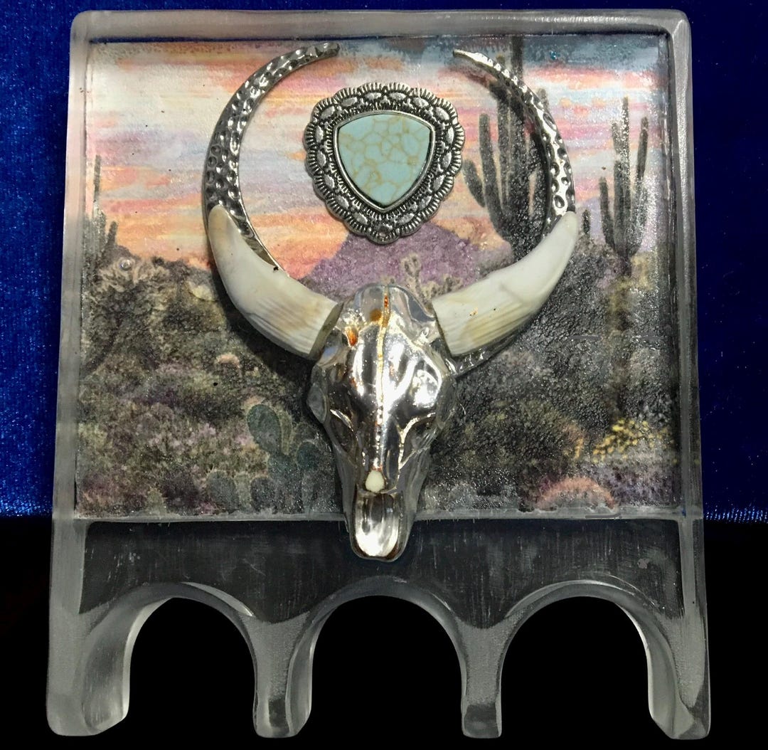 Cue Claw Pool, Pool Player Gift, Billiards, Cue Stick, Resin - Etsy