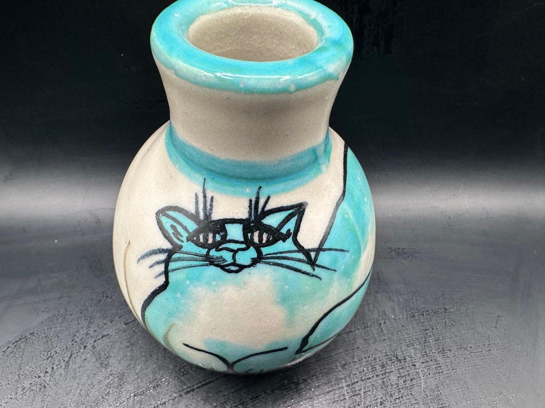 Signed Art Pottery Cat Vase, Darling Coloring, Cat Collectible, Bud ...