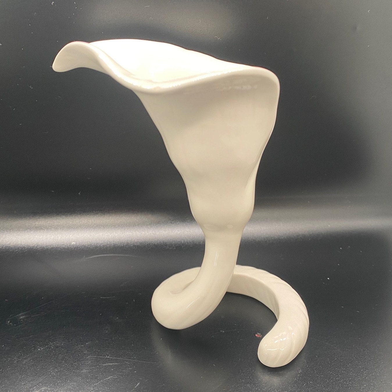 Vintage Fitz and Floyd Lily Vase White Lily Standing Ceramic - Etsy