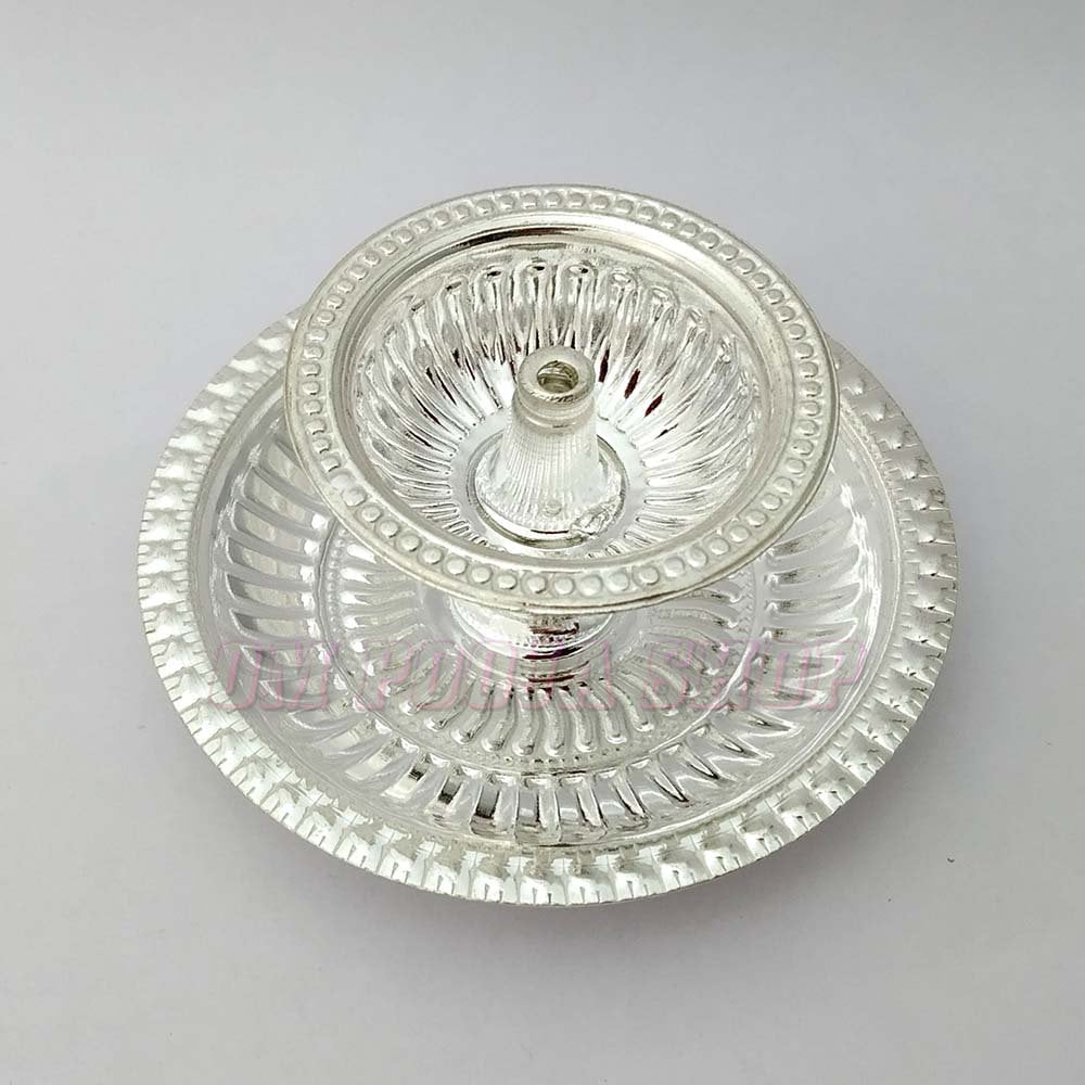 Pooja Gift Diya in Pure Silver Silver Home Temple Utensils, Silver Diya ...
