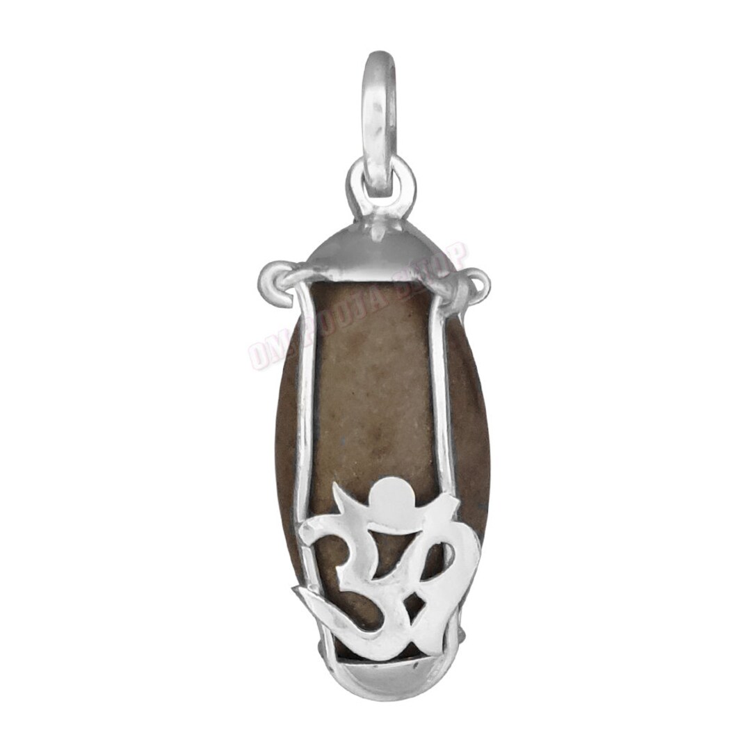 Om Design Narmada Shivling Silver Locket Shivling Pendant Ompoojashop ...