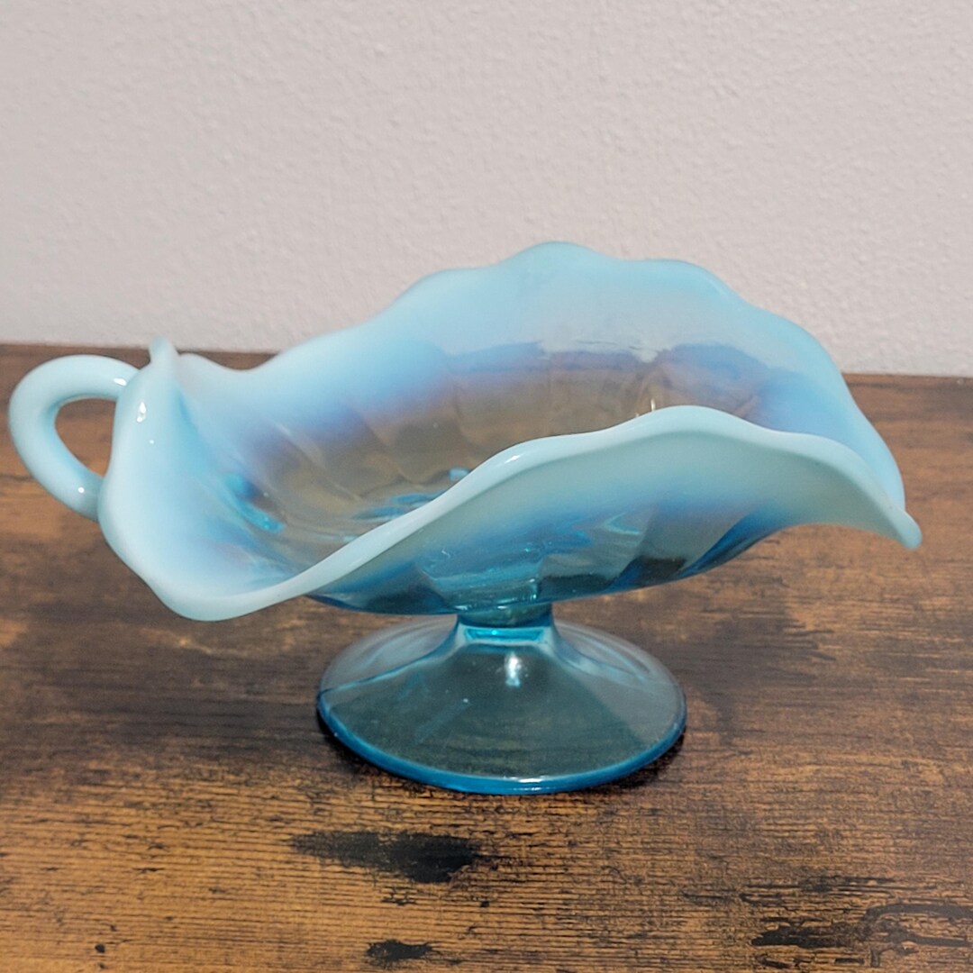 Vintage Blue Opalescent Glass Nappy Bon-bon Candy Dish Bowl Heart ...