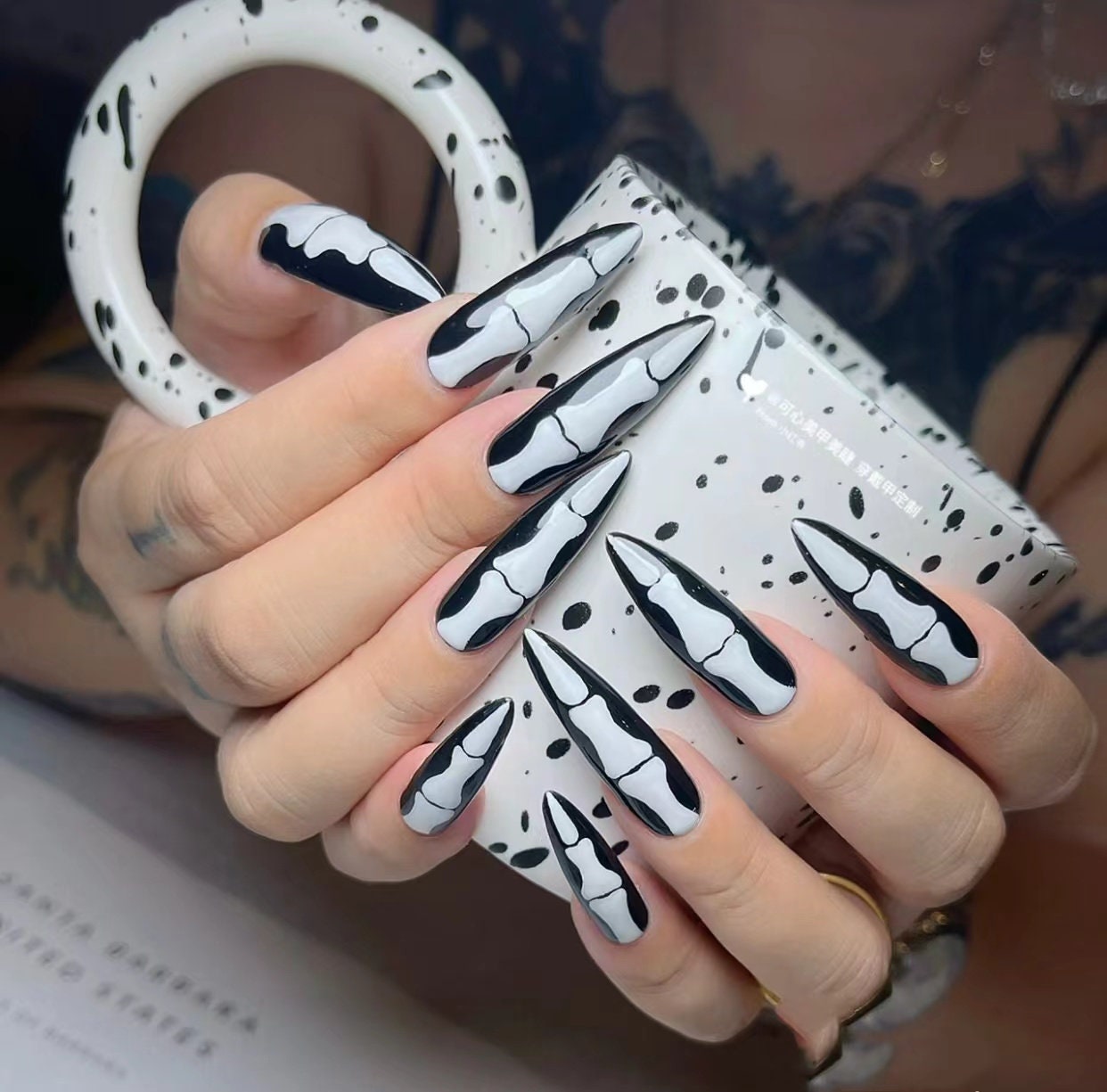 Skeleton Nails