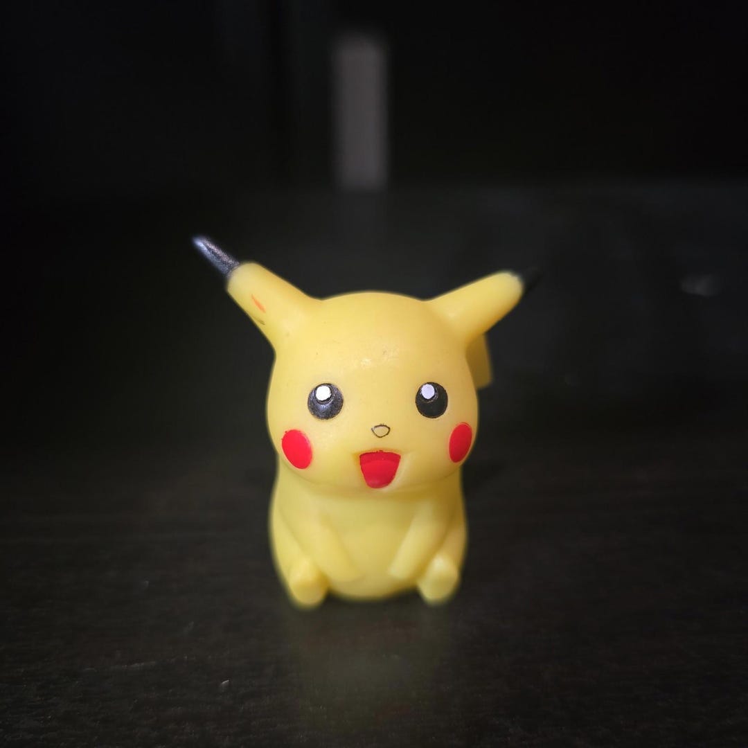 Pokemon Pikachu Figure Finger Puppet 1998 Nintendo Bandai PVC Vintage ...