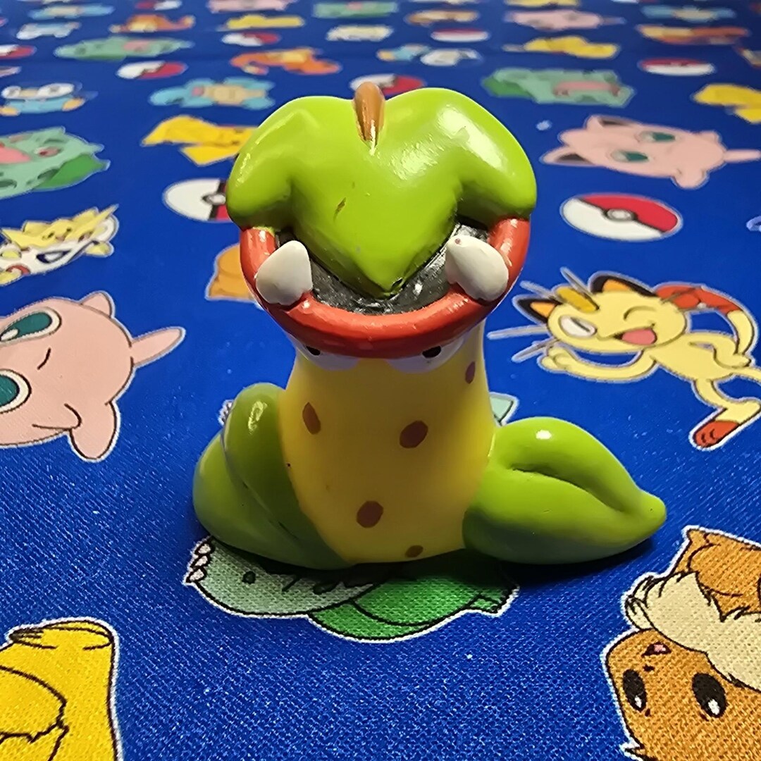 Pokemon Victreebel Red Figure Finger Puppet 1997 Bandai Nintendo PVC ...