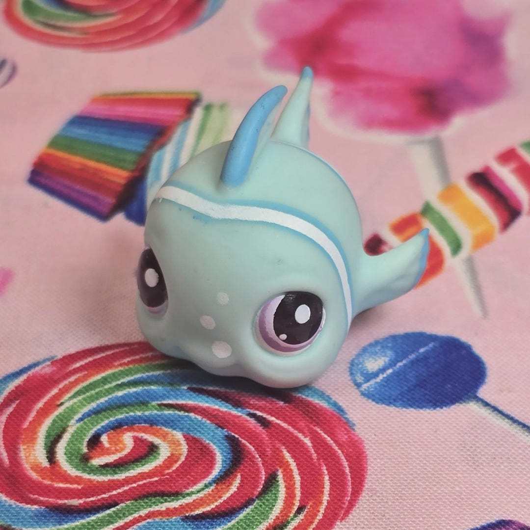 Littlest Pet Shop Authentic LPS #1315 Blue White Clownfish Teal Aqua ...