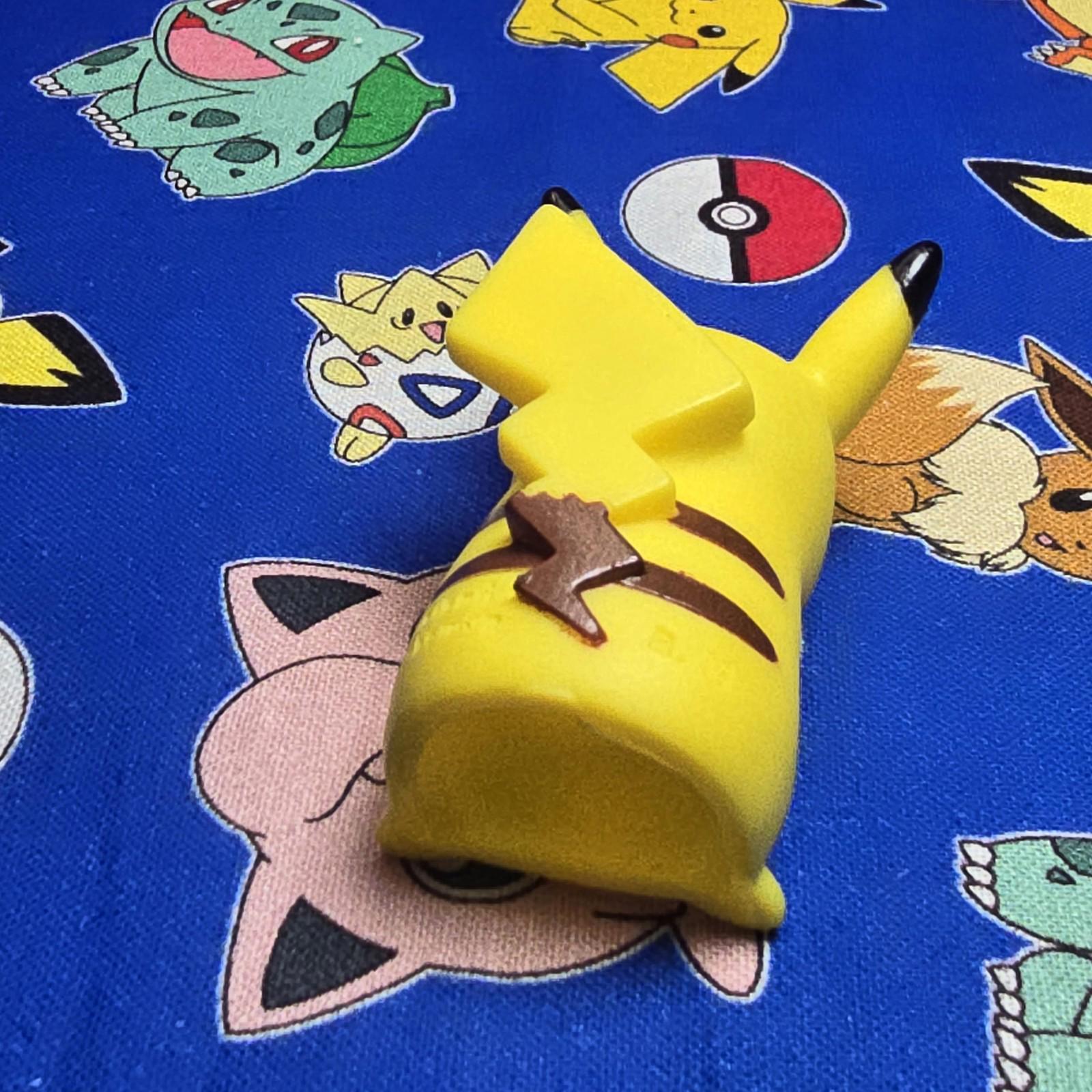 Pokemon Pikachu Figure Finger Puppet 2016 Nintendo Bandai Vintage PVC ...