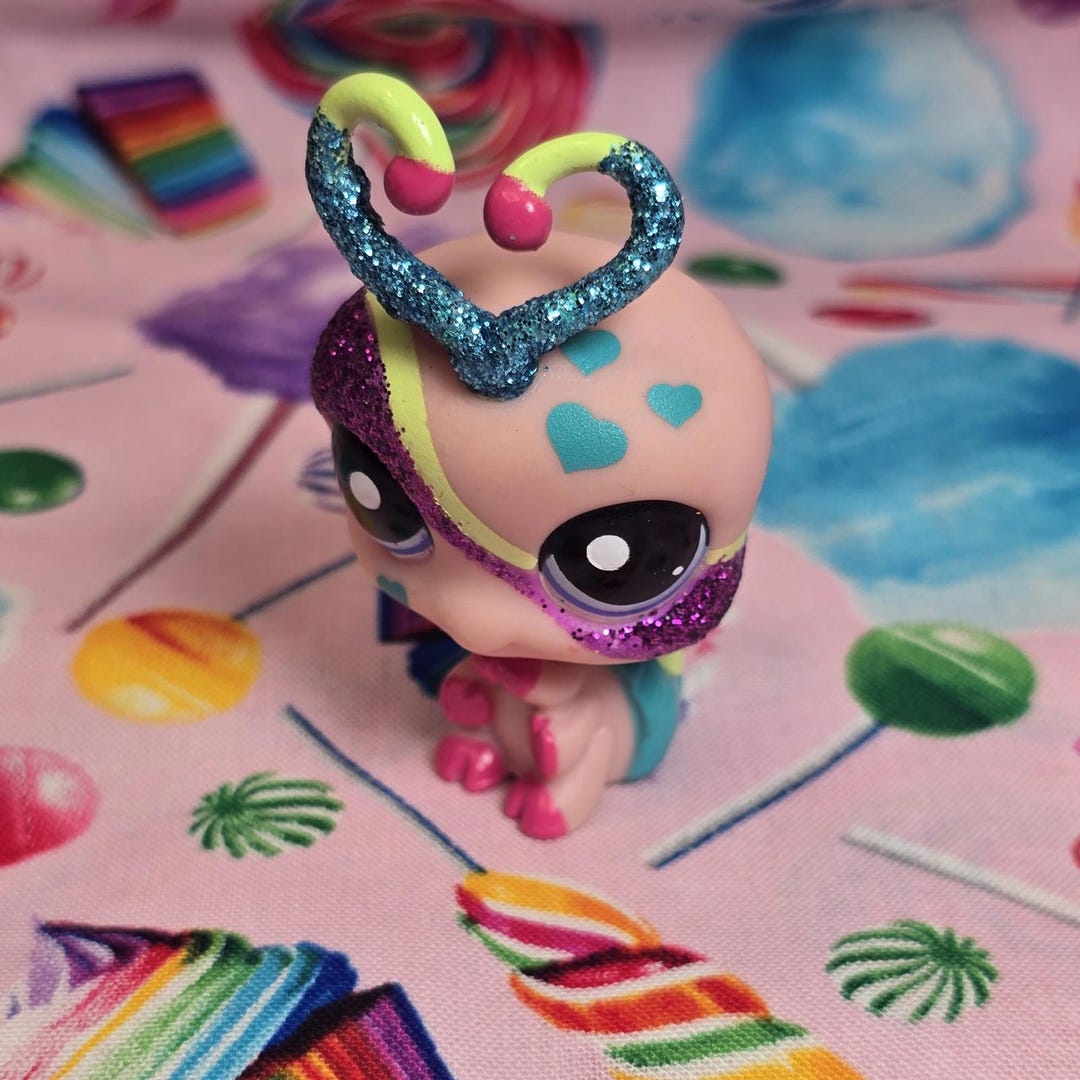 Littlest Pet Shop Authentic LPS #2151 Pink Glitter Lovebug Sparkle Bug ...