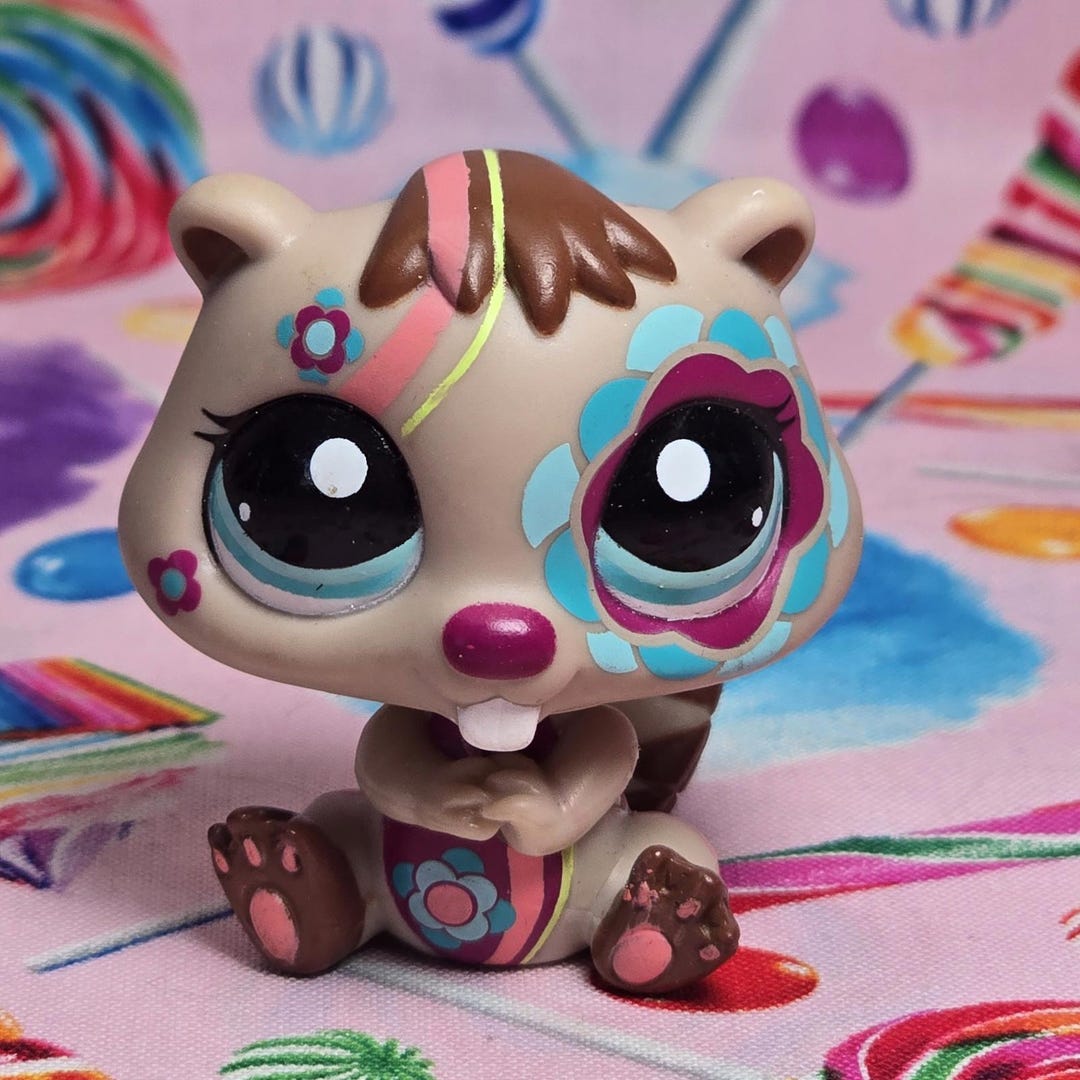 Littlest Pet Shop Authentic LPS #2134 Postcard Beaver Brown Pink Blue ...