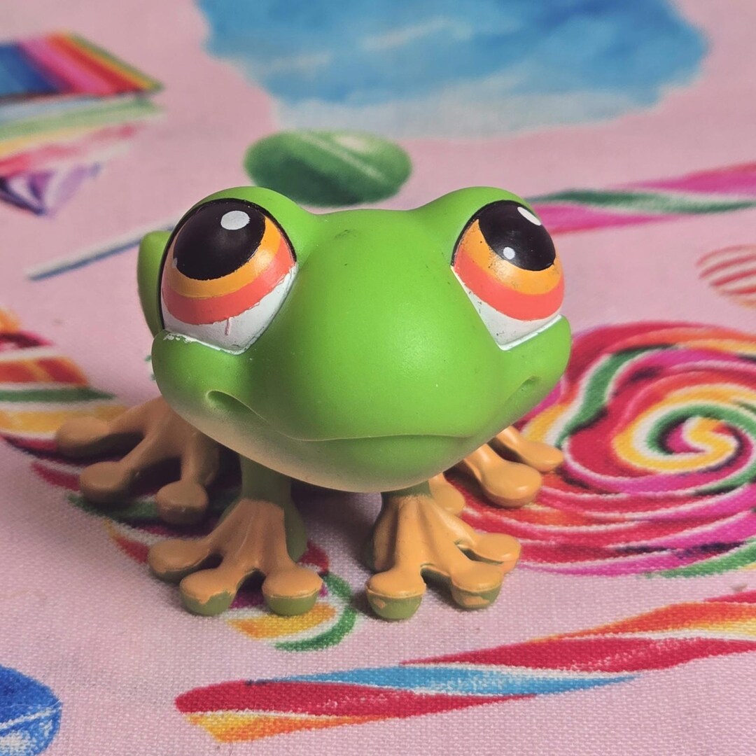 Littlest Pet Shop Authentic LPS #264 Green Frog Orange Toes Red Dot ...