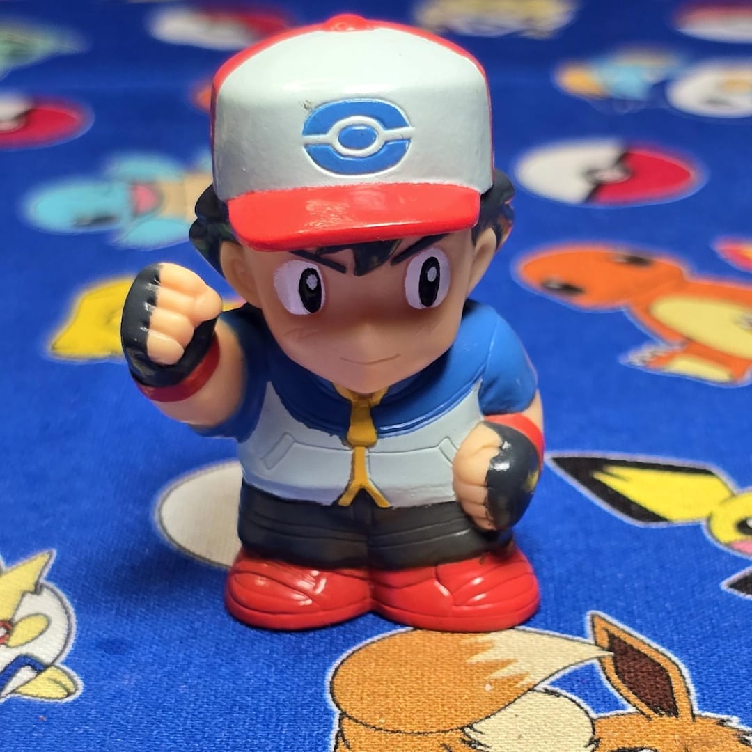 Pokemon Ash Ketchum Trainer Figure Finger Puppet 2010 Nintendo Bandai ...