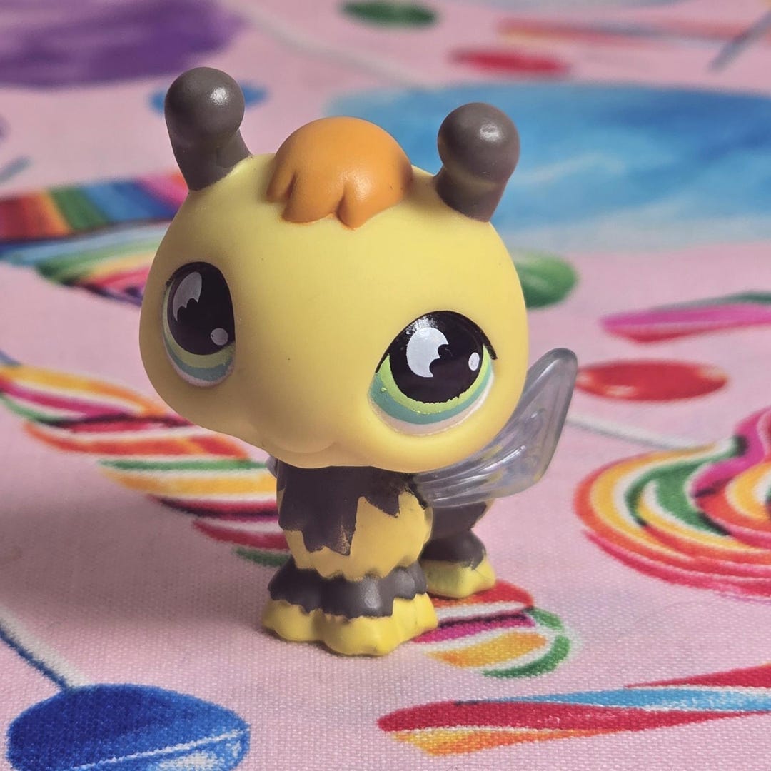 Littlest Pet Shop Authentic LPS #813 Bee Yellow Black Clear Green ...