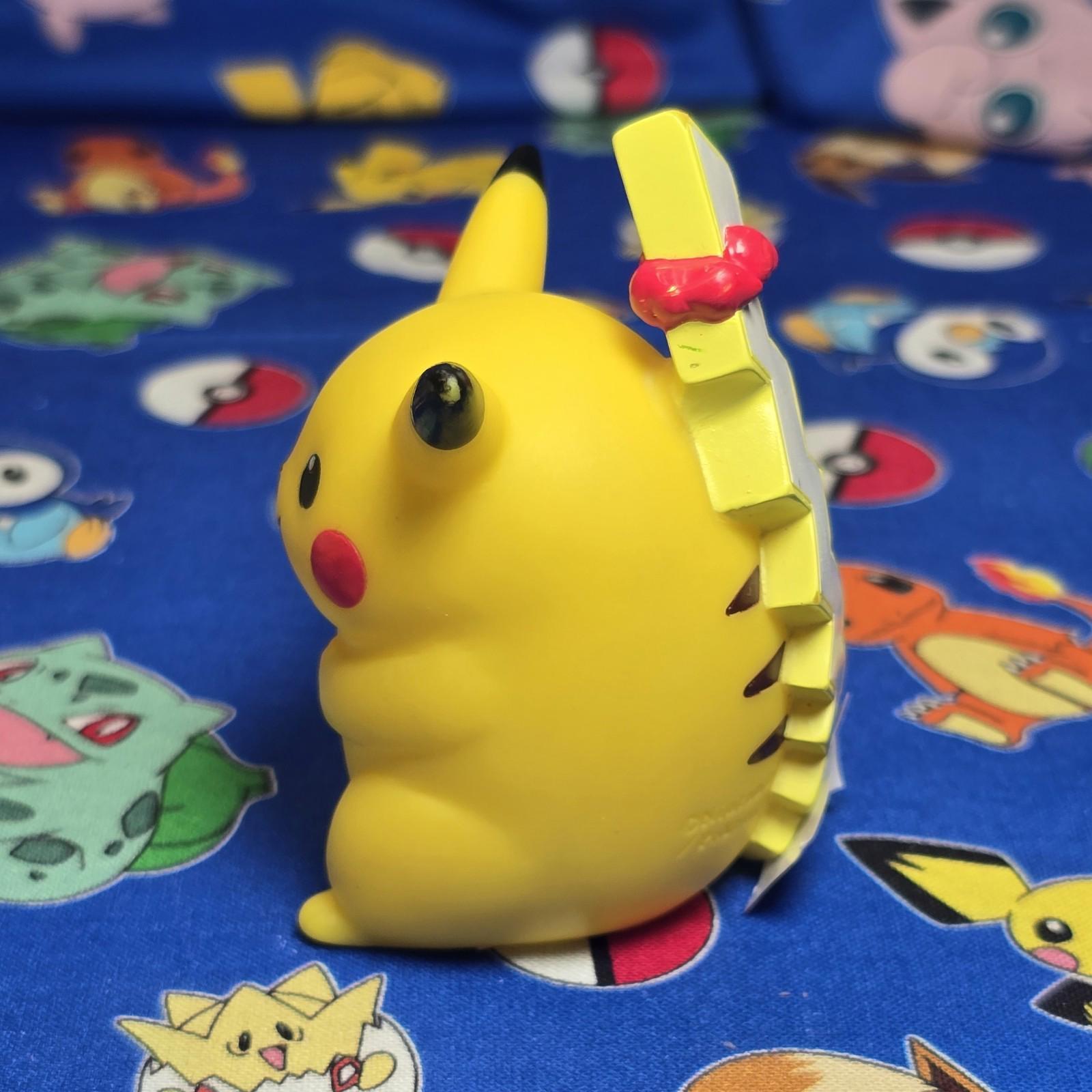 Pokemon Pikachu Gigantamax Figure Finger Puppet B 2020 Nintendo Bandai ...