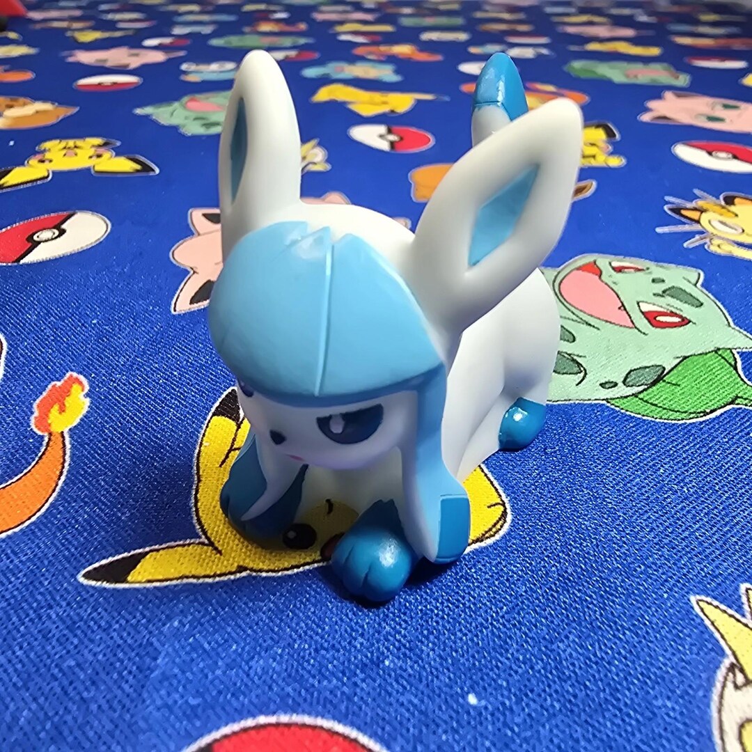 Pokemon Glaceon Figure Finger Puppet 2009 Nintendo Bandai PVC Japan USA ...