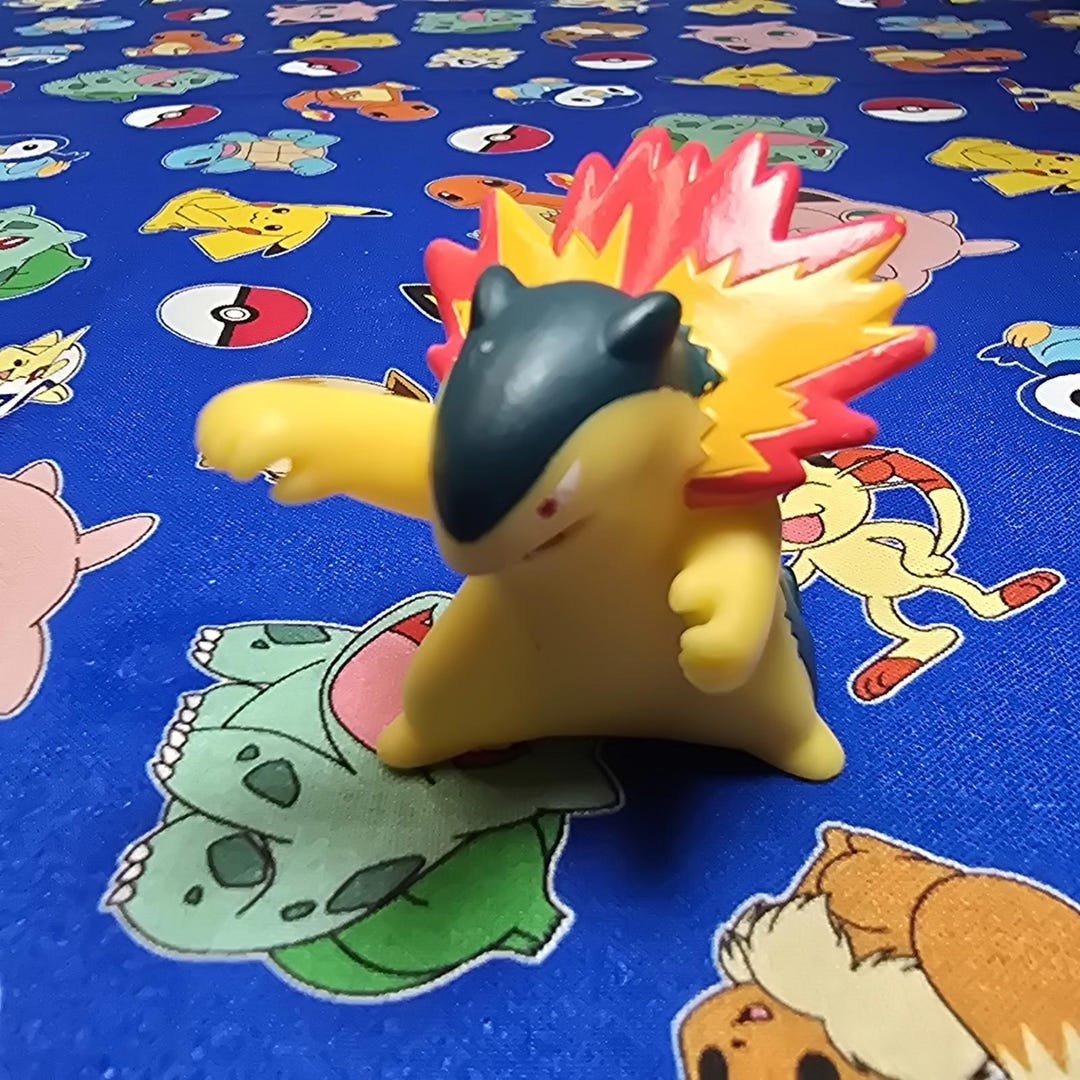 Pokemon Typhlosion Figure Finger Puppet 2006 Nintendo Bandai PVC Japan ...