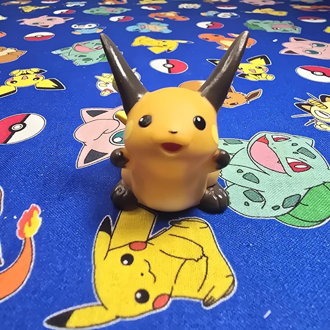Pokemon Raichu Figure Finger Puppet 1996 Nintendo PVC Bandai Vintage ...