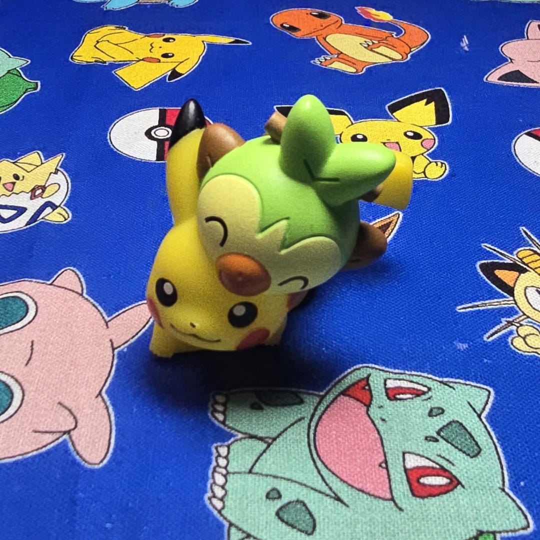 Pokemon Pikachu & Grookey Figure Finger Puppet 2022 Nintendo Bandai ...