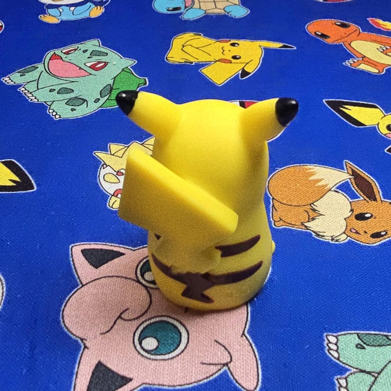 Pokemon Pikachu Figure Finger Puppet 2016 Nintendo Bandai Vintage PVC ...