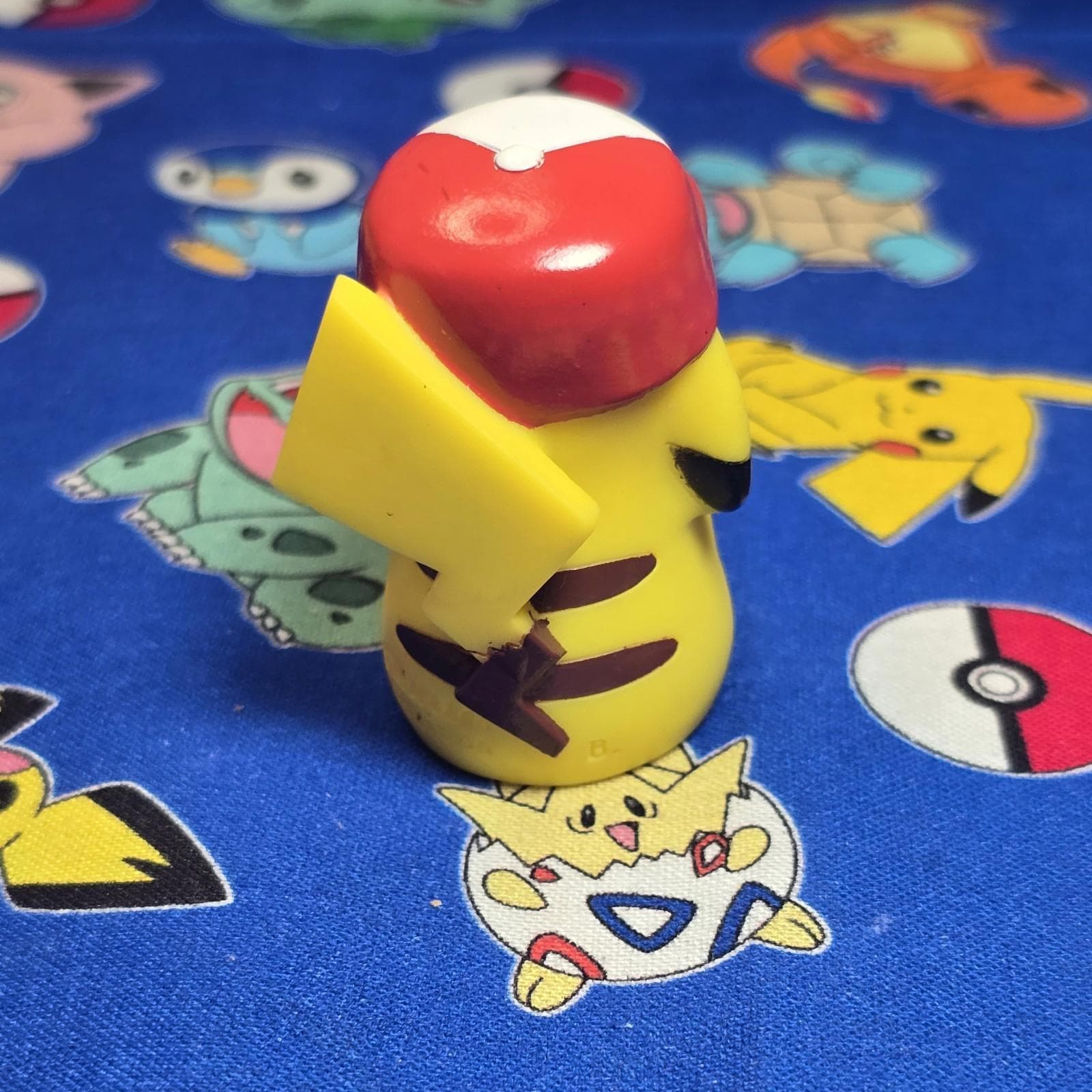Pokemon Pikachu Ash Hat Figure Finger Puppet B 2020 Nintendo Bandai ...