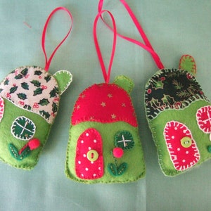Handmade, Hand Stitched, Felt Christmas Decoration, HOUSE, COTTAGE ...