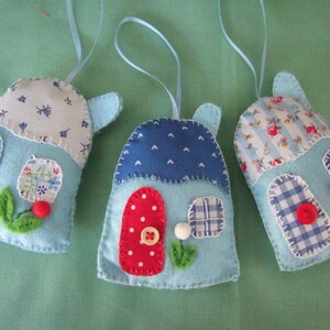 Handmade, Hand Stitched, Felt Christmas Decoration, HOUSE, COTTAGE ...