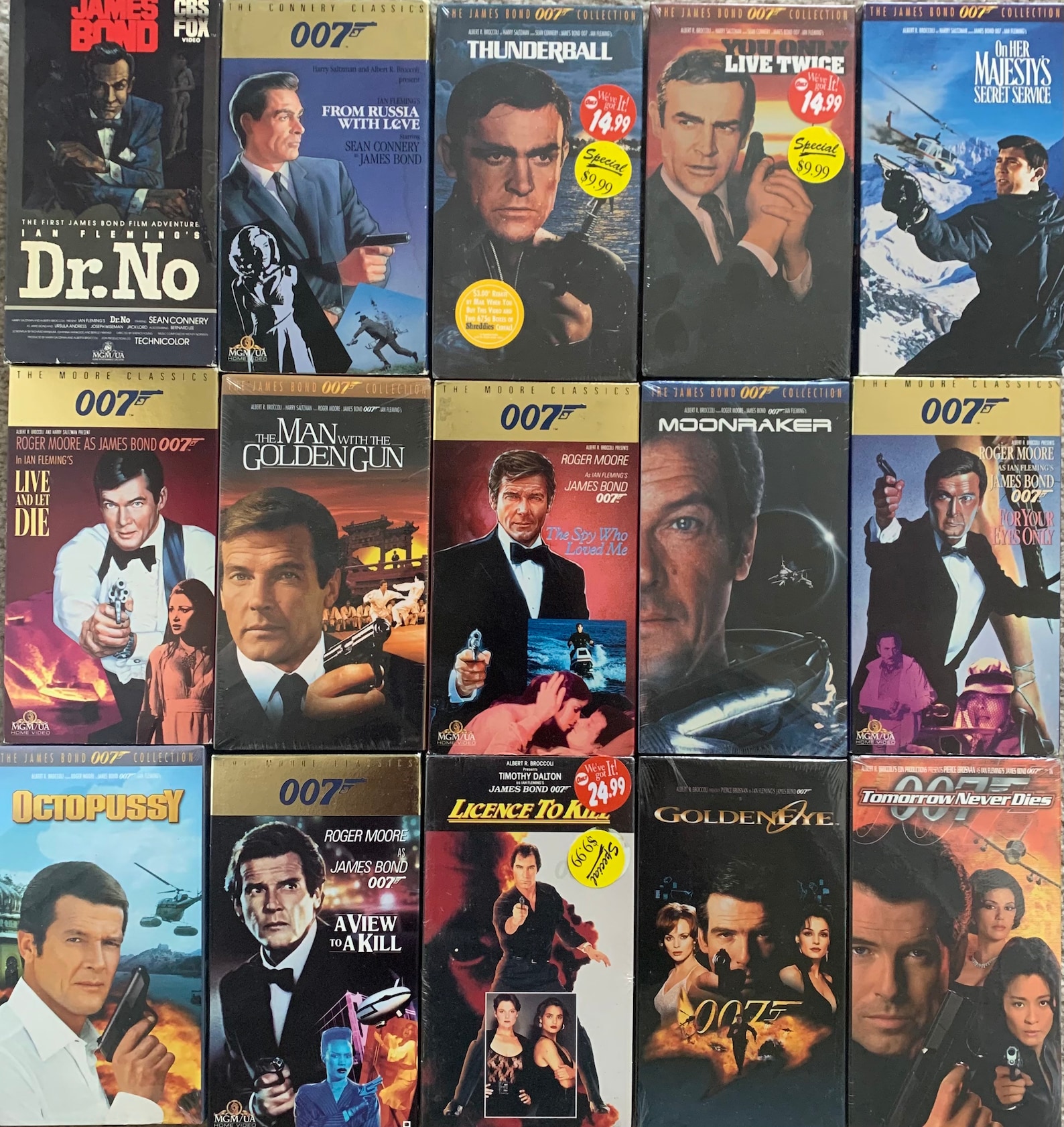 The James Bond 007 Collection sean Connery roger Moore pierce Brosnan ...