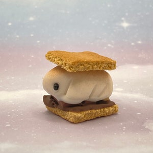 S’mores Frog Figurine - Etsy