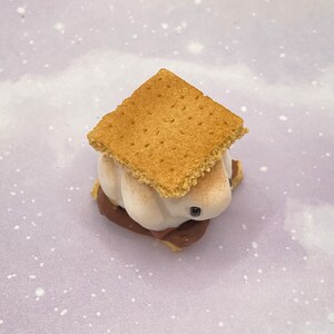 S’mores Frog Figurine - Etsy